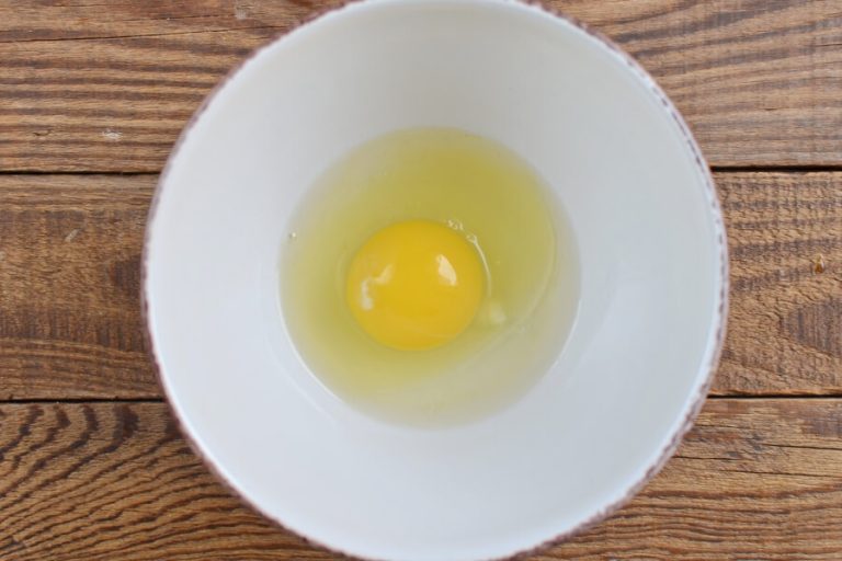 Easy Puff Pastry Cups Recipe - Cook.me Recipes