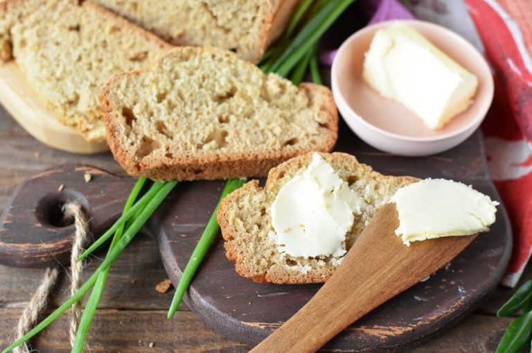 Colonial-Style Brown Bread Recipe - Cook.me Recipes