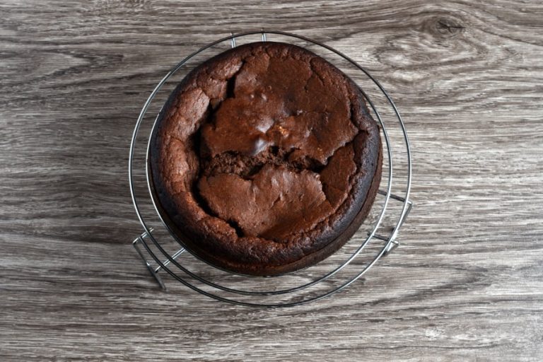 Victory Chocolate Cake Recipe - Cook.me Recipes