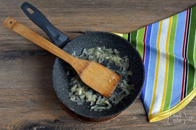 Corned Beef Hash Cakes Recipe - Cook.me Recipes