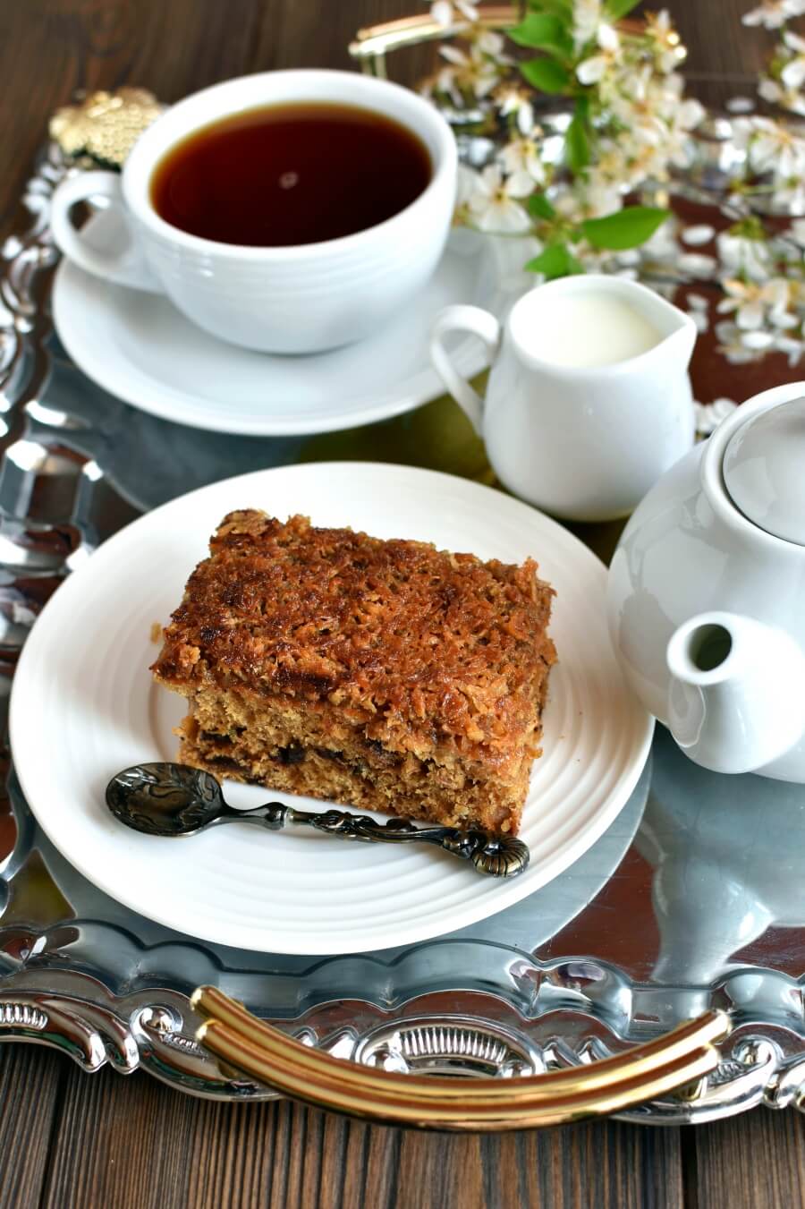 Queen Elizabeth Cake Recipe - COOK.ME