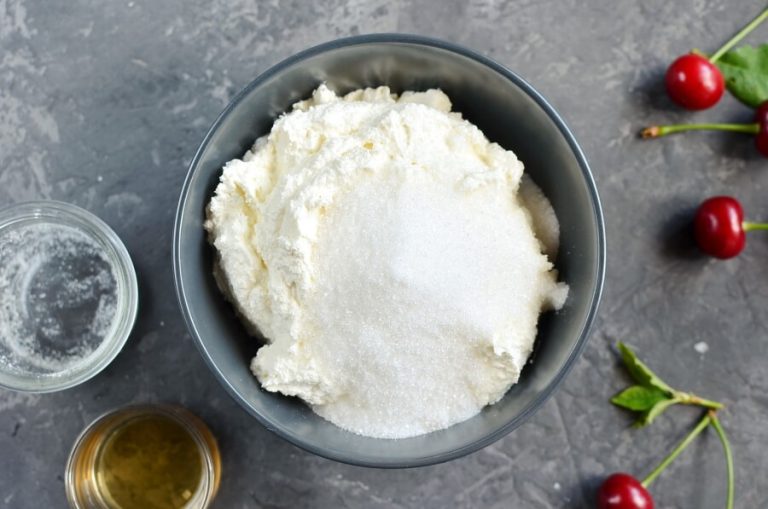 Cherry Cheese Blintzes Recipe - Cook.me Recipes