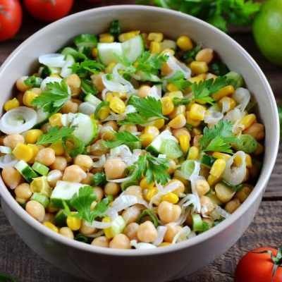 Fresh Vegan Corn and Chickpea Salad Recipe - Cook.me Recipes