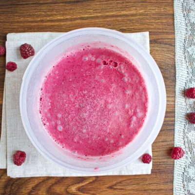 Healthy Raspberry Frozen Yogurt Recipe - Cook.me Recipes