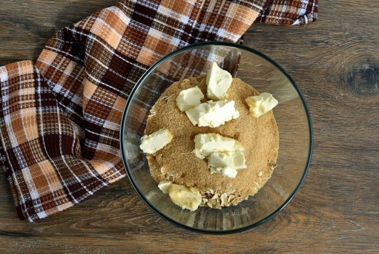 Gluten Free Grape Crisp Recipe - Easy Step-by-Step Guide | COOK.ME
