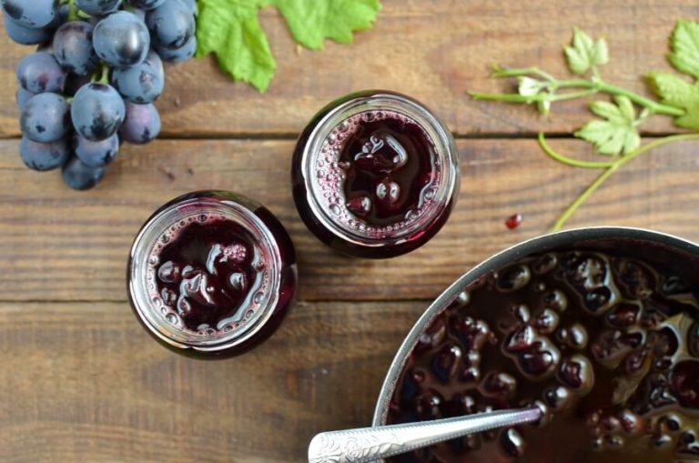 Old Fashioned Grape Jam Recipe - Cook.me Recipes