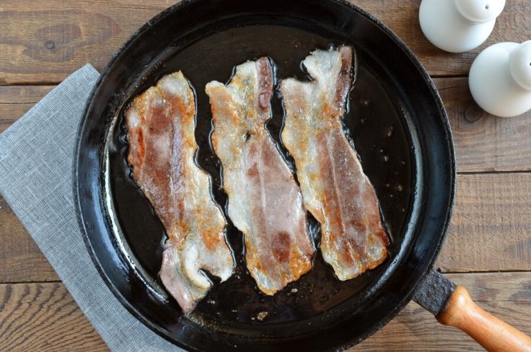 Simply Smashed Potato Cakes Recipe - Cook.me Recipes