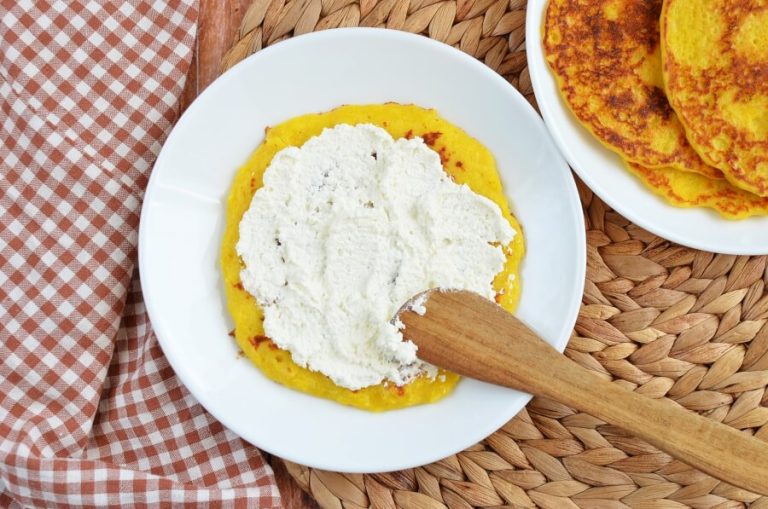 Cachapas: Venezuelan Corn Cakes Recipe - Cook.me Recipes