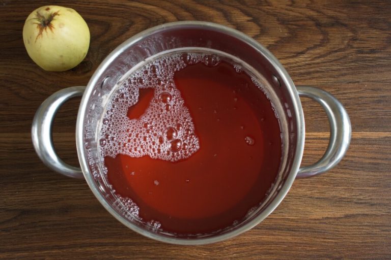Quince Jelly Recipe - Cook.me Recipes