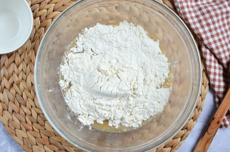 Thanksgiving Lard Bread Recipe - Cook.me Recipes