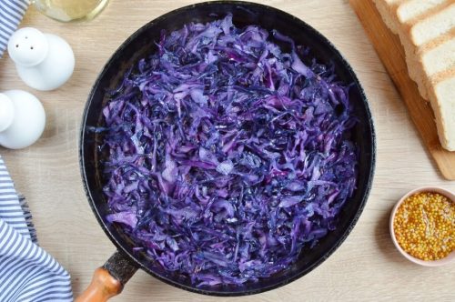 Grilled Cheese and Red Cabbage Sandwiches Recipe - Cook.me Recipes