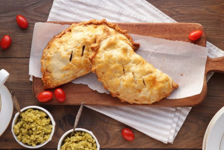 Giant Welsh Oggie Recipe - Cook.me Recipes