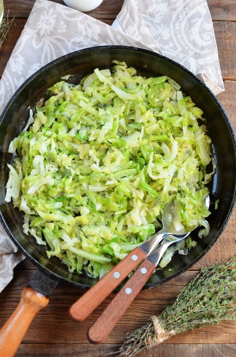 Sautéed Cabbage Recipe - Cook.me Recipes