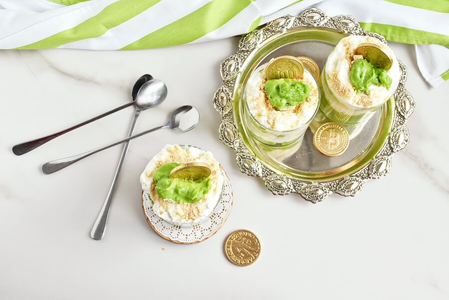 St Patrick’s Day Green Trifle Recipe - COOK.ME