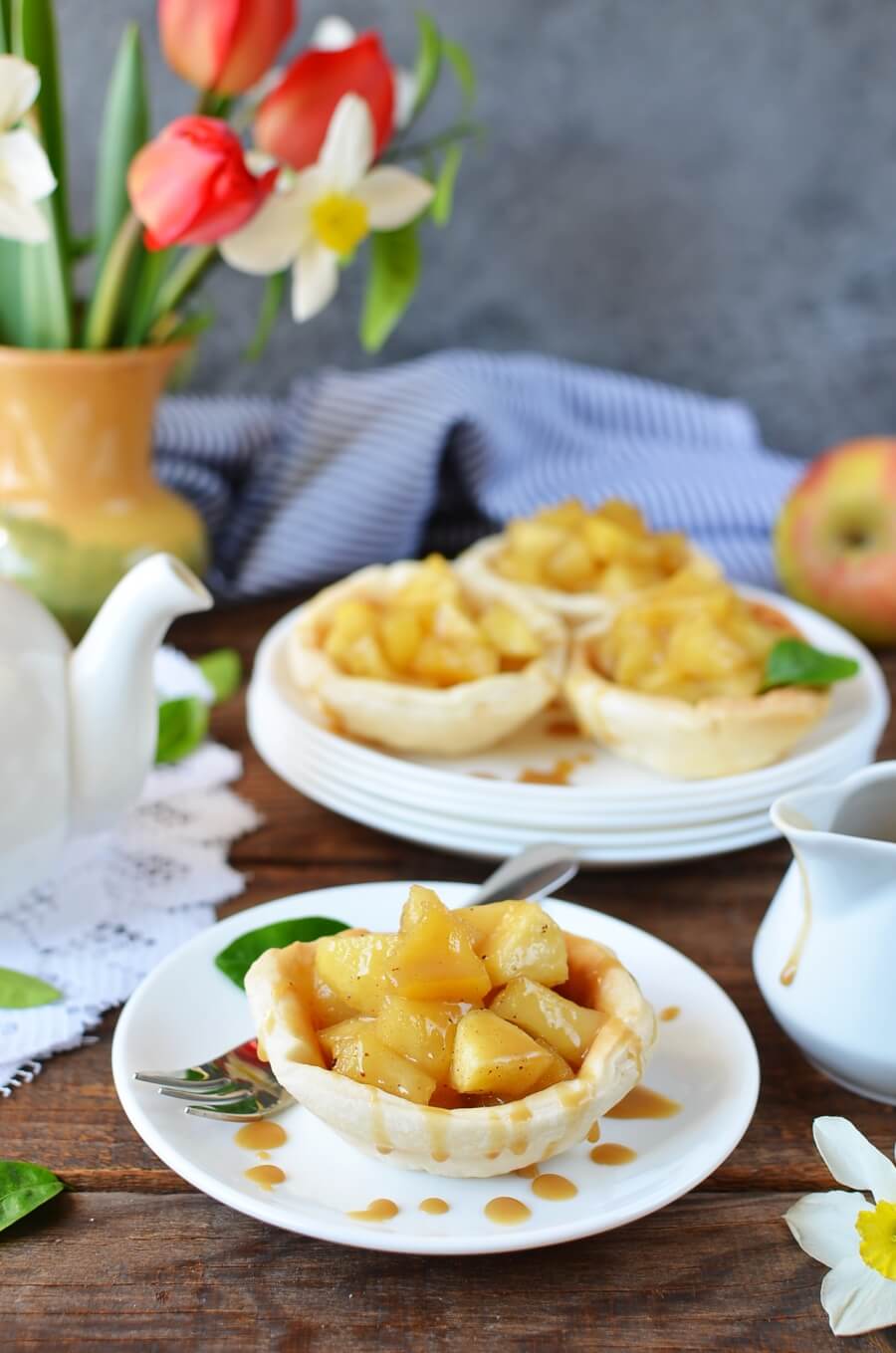 Churro Apple Pies Recipe - Easy Step-by-Step Guide | COOK.ME