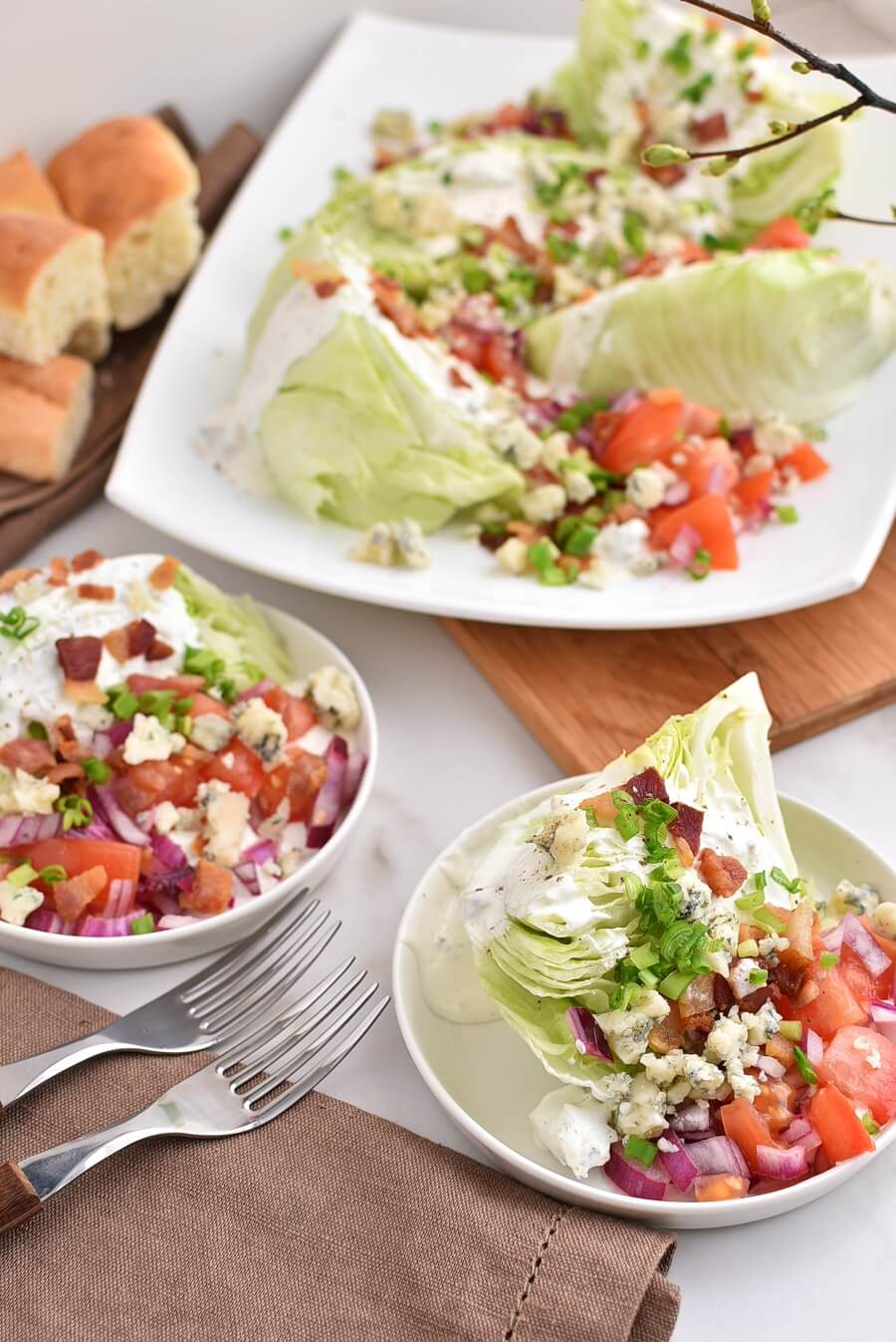 Classic Wedge Salad Recipe - Easy Step-by-Step Guide | COOK.ME