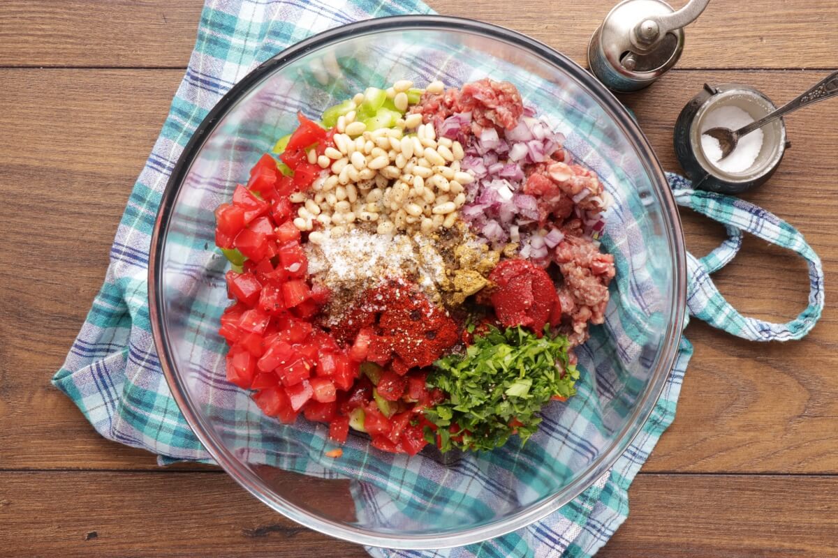 Middle Eastern Dumplings Stuffed with Meat Recipe - COOK.ME