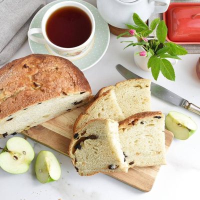Apple Raisin Bread Recipe - Cook.me Recipes