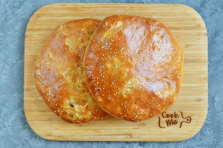 Chicken Cabbage Savory Pirog Recipe - Cook.me Recipes