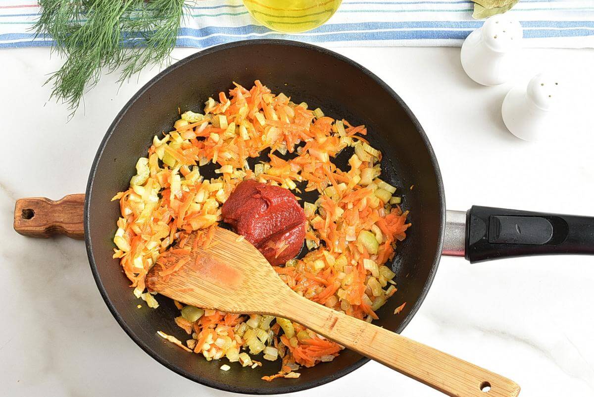Rassolnik (Beef, Barley and Pickle Soup) Recipe - Easy Step-by-Step ...