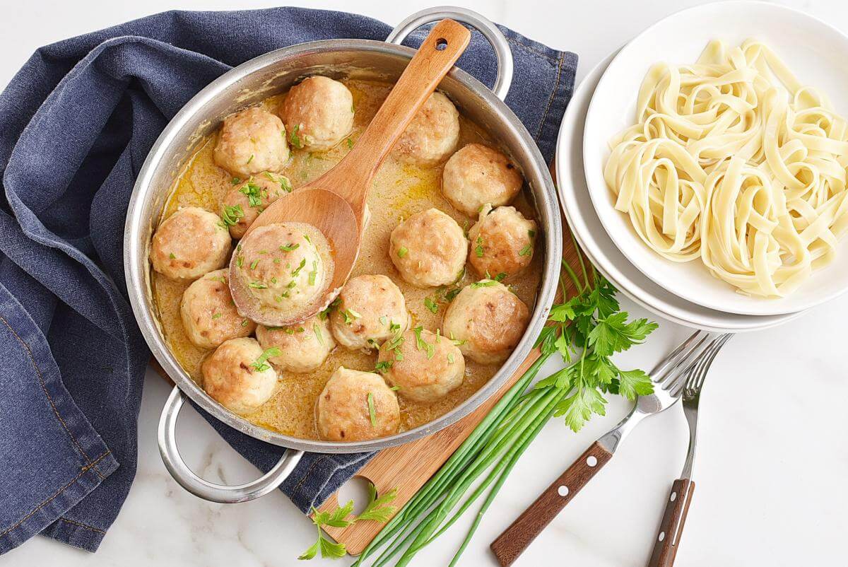 Russian Meatballs - Tefteli Recipe - Easy Step-by-Step Guide | COOK.ME