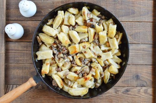 Ukrainian Dumplings aka Galushki Recipe - Cook.me Recipes