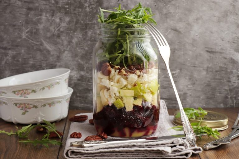 Beet & Goat Cheese Jar Salad Recipe - Cook.me Recipes