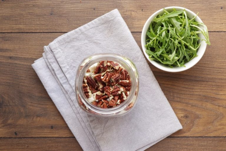 Beet & Goat Cheese Jar Salad Recipe - Cook.me Recipes