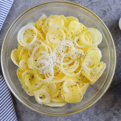 Simple Potato Cake with Onions Recipe - Cook.me Recipes