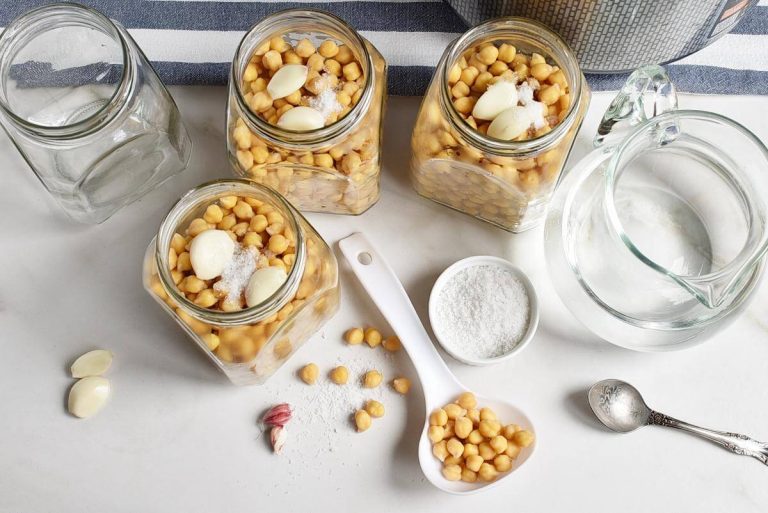 Canning Chickpeas Recipe - Easy Step-by-Step Guide | COOK.ME