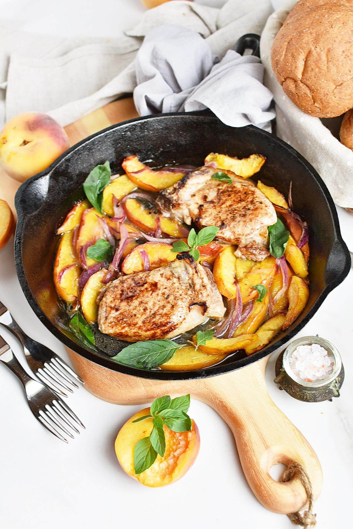 Peach Pork Chops Recipe - Easy Step-by-Step Guide | COOK.ME