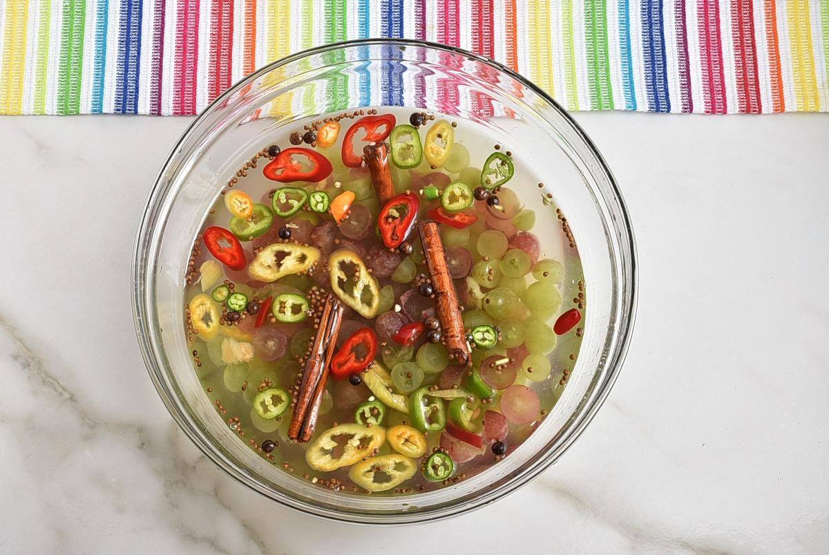 Spicy Pickled Grapes Recipe - Easy Step-by-Step Guide | COOK.ME