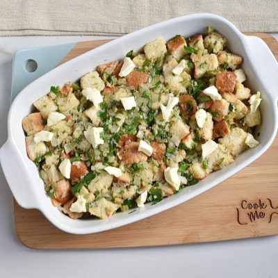 Classic Traditional Thanksgiving Stuffing Recipe - Cook.me Recipes