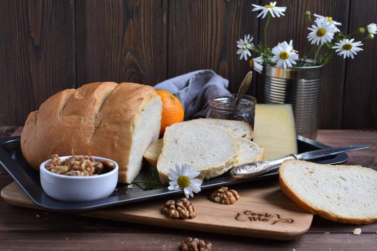 White Bloomer Loaf Recipe - Cook.me Recipes