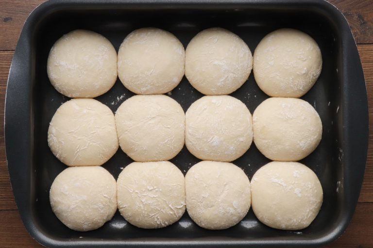 Irish Blaas - Soft Bread Rolls Recipe - Cook.me Recipes