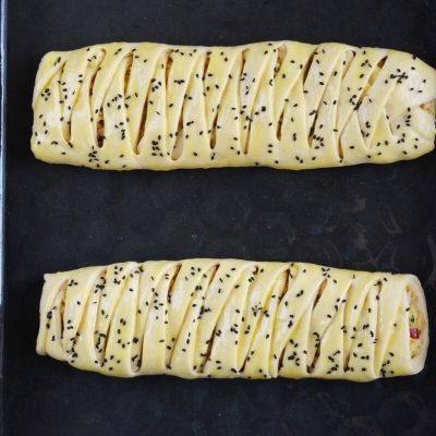 Easy Braided Chicken Bread Recipe - Cook.me Recipes