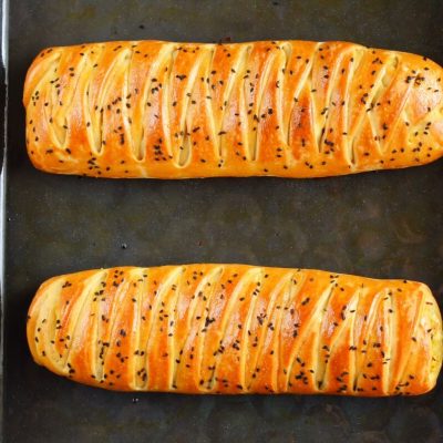 Easy Braided Chicken Bread Recipe - Cook.me Recipes