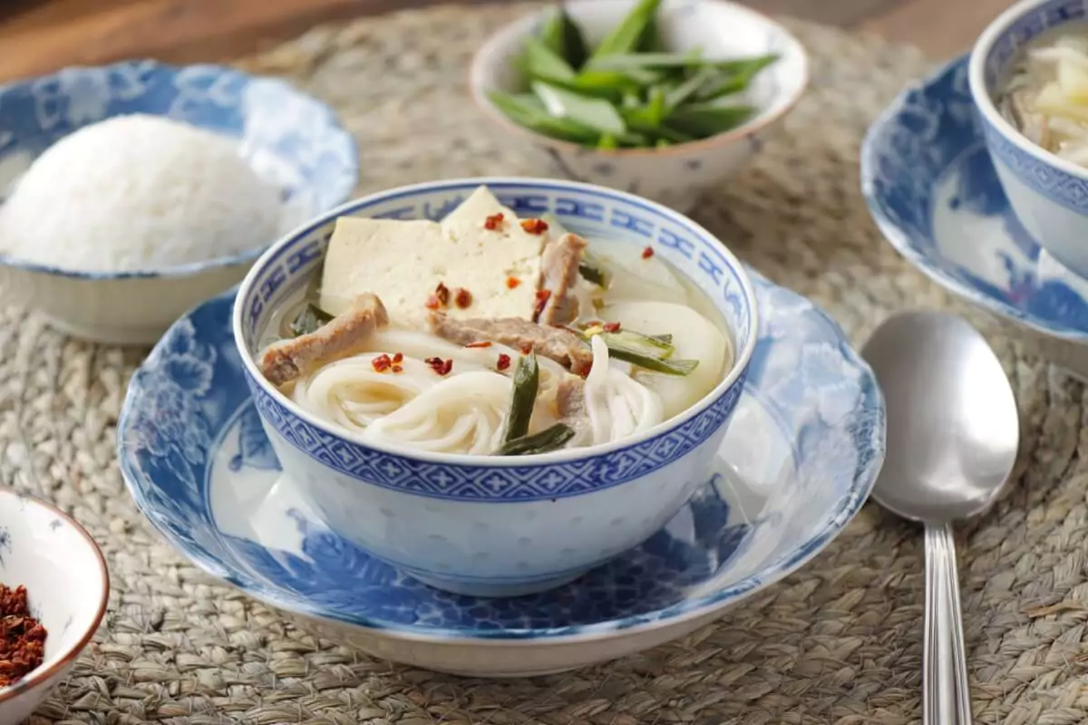 Korean Potato Soup with Beef - Gamjaguk Recipe - Easy Step-by-Step ...