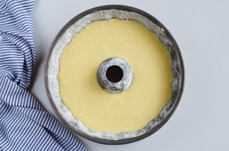 Moroccan Lemon Cake (Meskouta) Recipe - Cook.me Recipes