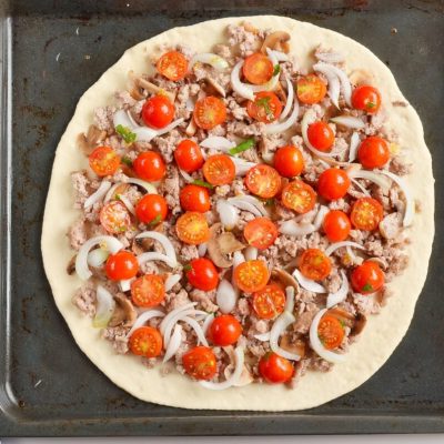 Homemade Fresh Tomato Pizza Recipe - Cook.me Recipes