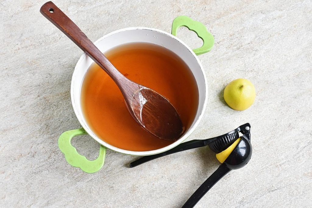 Homemade Golden Syrup Recipe - Cook.me Recipes