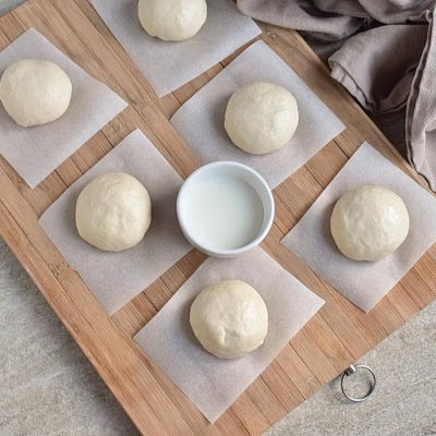 Soft Fluffy Chinese Steamed Buns Recipe - Cook.me Recipes