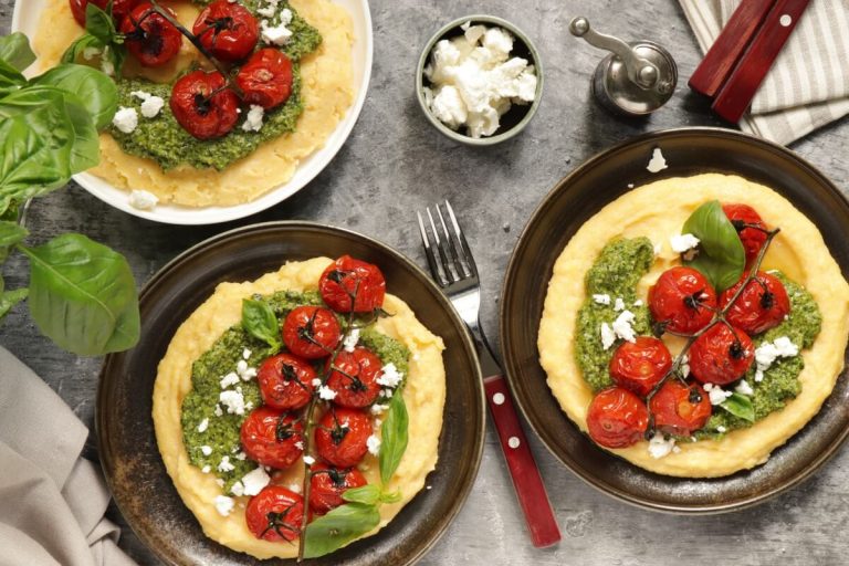 Polenta with Pesto and Roasted Tomatoes Recipe - Cook.me Recipes