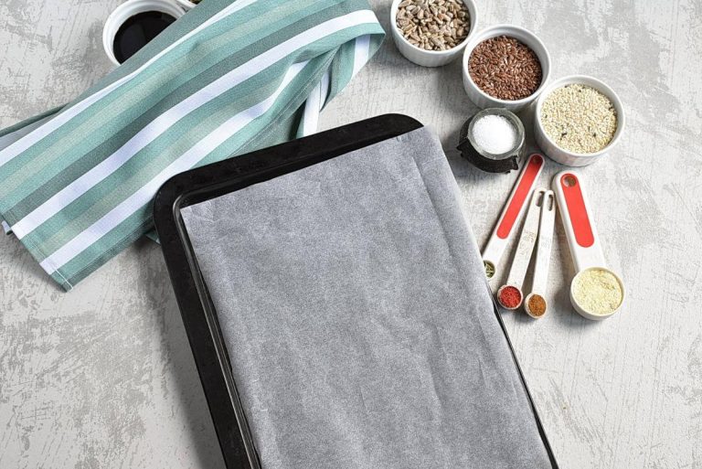 Crunchy Salad Topper Recipe - Cook.me Recipes