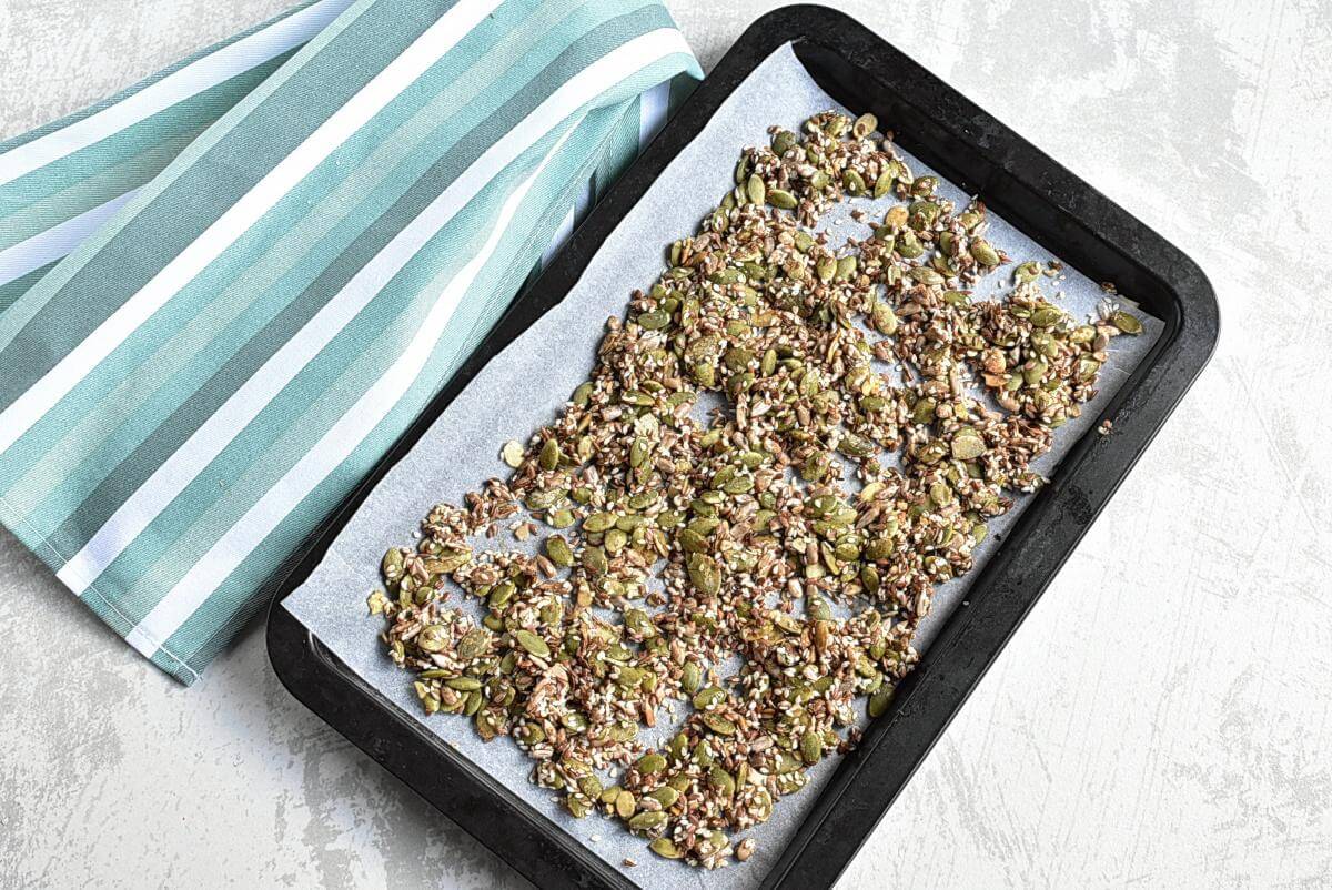 Crunchy Salad Topper Recipe - Easy Step-by-Step Guide | COOK.ME