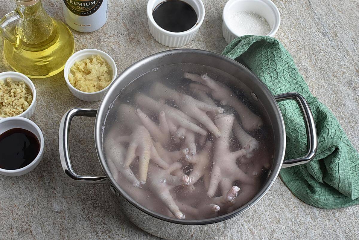 Easy Braised Chicken Feet Recipe - Easy Step-by-Step Guide | COOK.ME