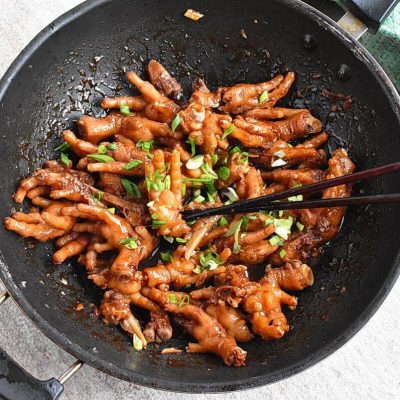 Easy Braised Chicken Feet Recipe - Cook.me Recipes