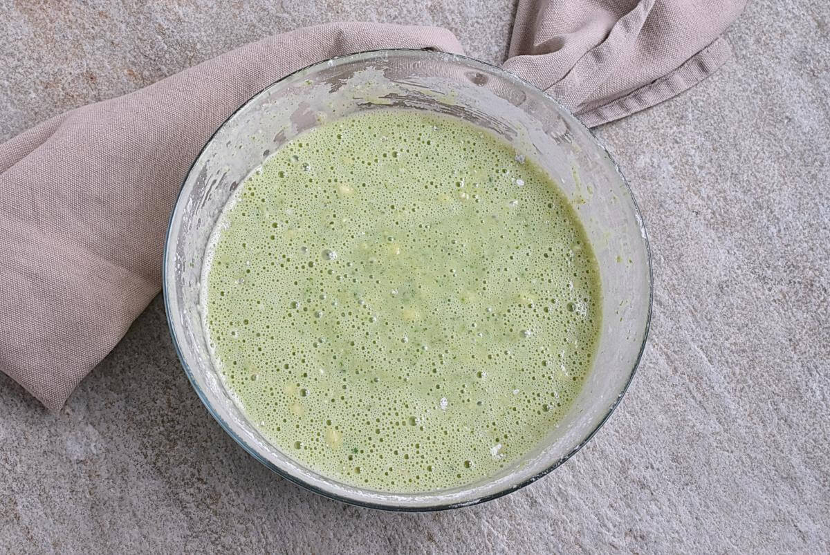 Pandan Waffles Recipe - Easy Step-by-Step Guide | COOK.ME
