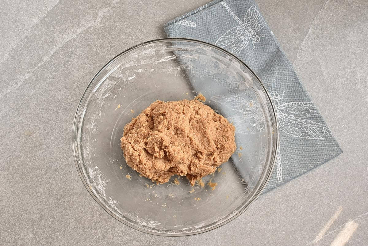 100% Whole Wheat Graham Crackers Recipe - Easy Step-by-Step Guide | COOK.ME