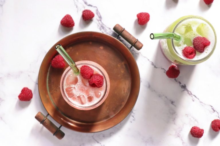 Iced Raspberry Matcha Latte Recipe - Cook.me Recipes